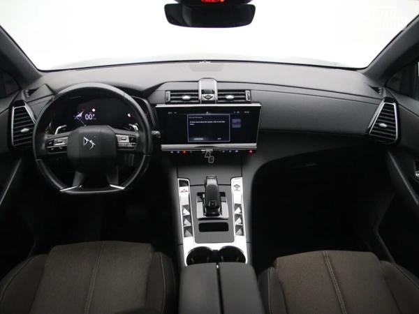 Blue Citroen DS7 2023 in Vilnius, with an engine capacity of 1.50 L and mileage of 179 thousand km for 17799 €, photo 2 on AUTOMOTO.COM.LV