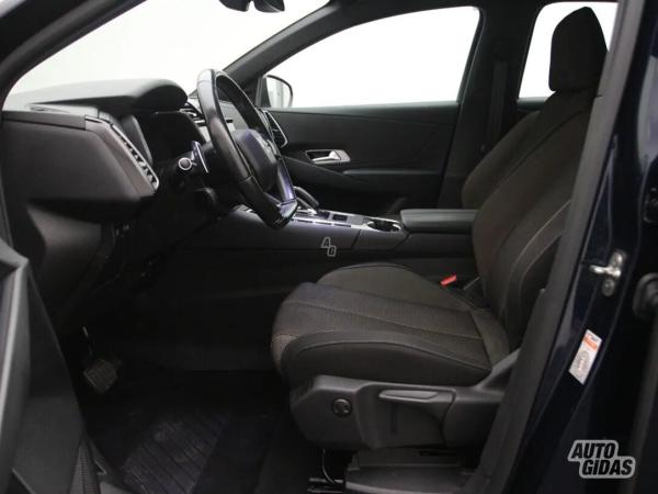 Blue Citroen DS7 2023 in Vilnius, with an engine capacity of 1.50 L and mileage of 179 thousand km for 17799 €, photo 4 on AUTOMOTO.COM.LV