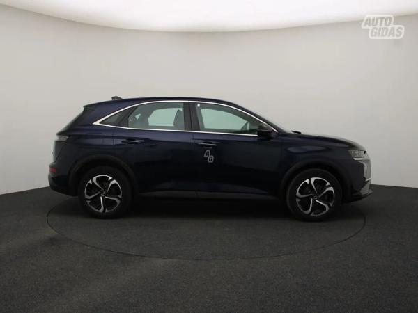 Blue Citroen DS7 2023 in Vilnius, with an engine capacity of 1.50 L and mileage of 179 thousand km for 17799 €, photo 9 on AUTOMOTO.COM.LV