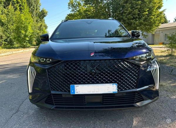 Blue Citroen DS7 2024 in Taurage, with an engine capacity of 1.50 L and mileage of 159 thousand km for 19900 €, photo 6 on AUTOMOTO.COM.LV