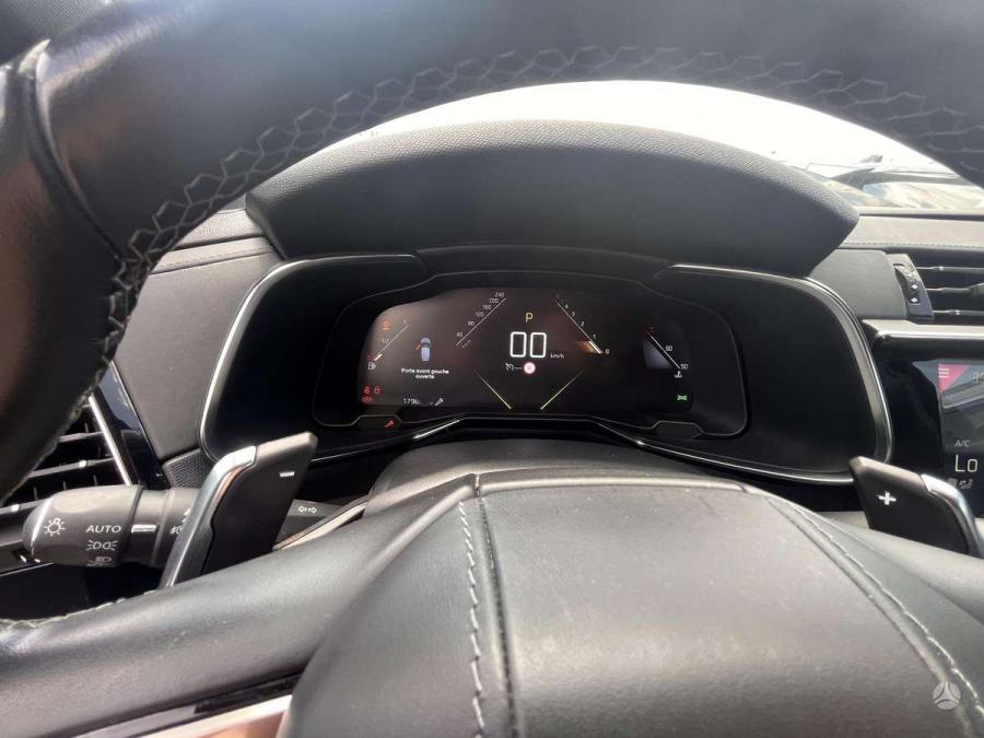 Blue Citroen DS7 2022 in Taurage, with an engine capacity of 1.50 L and mileage of 180 thousand km for 15500 €, photo 10 on AUTOMOTO.COM.LV
