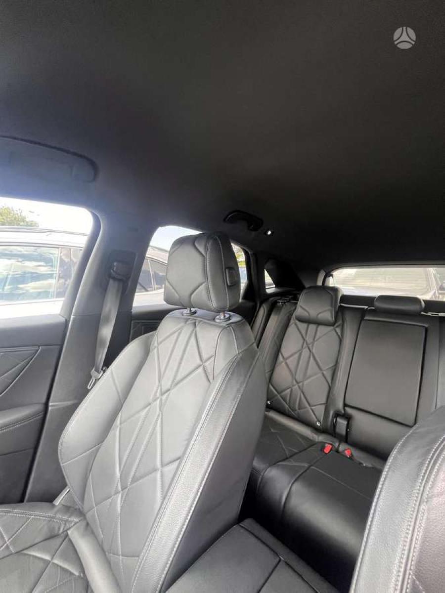 Blue Citroen DS7 2022 in Taurage, with an engine capacity of 1.50 L and mileage of 180 thousand km for 15500 €, photo 11 on AUTOMOTO.COM.LV