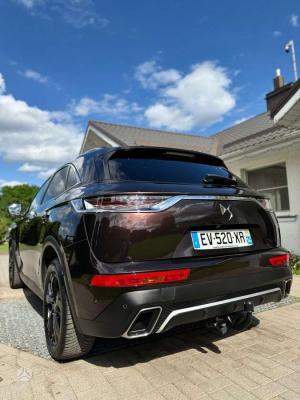 Brown Citroen DS7 2019 in Kaunas, with an engine capacity of 2.00 L and mileage of 215 thousand km for 17500 €, photo 21 on AUTOMOTO.COM.LV