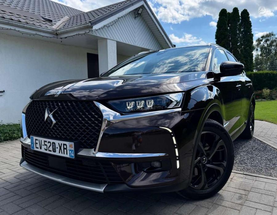 Brown Citroen DS7 2019 in Kaunas, with an engine capacity of 2.00 L and mileage of 215 thousand km for 17500 €, photo 25 on AUTOMOTO.COM.LV