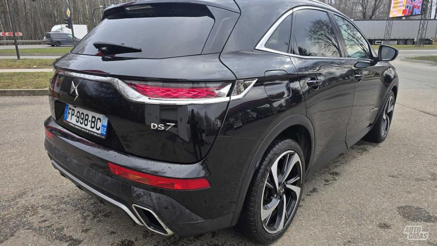 Black Citroen DS7 Crossback 2019 in Kaunas, with an engine capacity of 2.00 L and mileage of 168 thousand km for 18800 €, photo 6 on AUTOMOTO.COM.LV