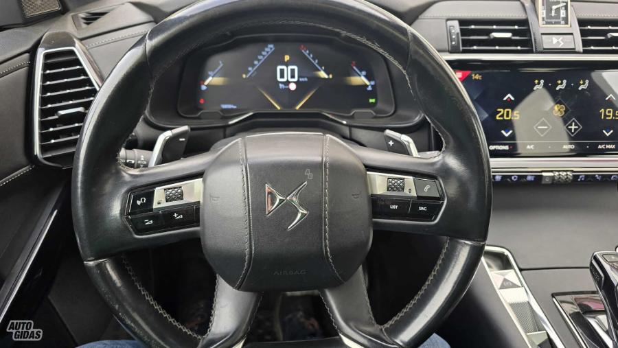Black Citroen DS7 Crossback 2019 in Kaunas, with an engine capacity of 2.00 L and mileage of 168 thousand km for 18800 €, photo 18 on AUTOMOTO.COM.LV