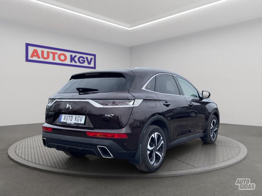 Melns Citroen DS7 Crossback 2019 Viļņa, ar dzinēja tilpumu 2.00 L un nobraukumu 144 tūkst. km par 16699 €, foto 6 vietnē AUTOMOTO.COM.LV