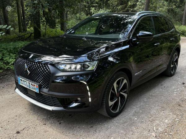 Melns Citroen DS7 Crossback 2019 Tauragė, ar dzinēja tilpumu 1.60 L un nobraukumu 102 tūkst. km par 14900 €, foto 2 vietnē AUTOMOTO.COM.LV