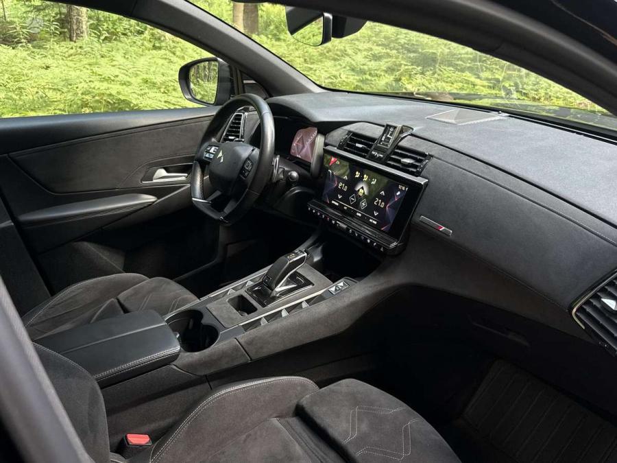 Черный Ситроен DS7 Crossback 2019 в Таураге, объемом двигателя 1.60 л и пробегом 102 тыс. км за 14900 €, фото 17 на AUTOMOTO.COM.LV