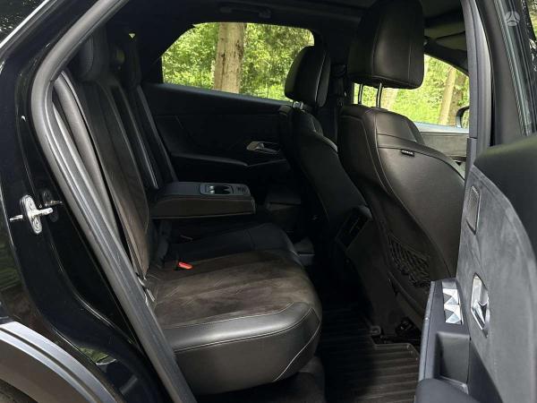 Black Citroen DS7 Crossback 2019 in Taurage, with an engine capacity of 1.60 L and mileage of 103 thousand km for 14800 €, photo 9 on AUTOMOTO.COM.LV