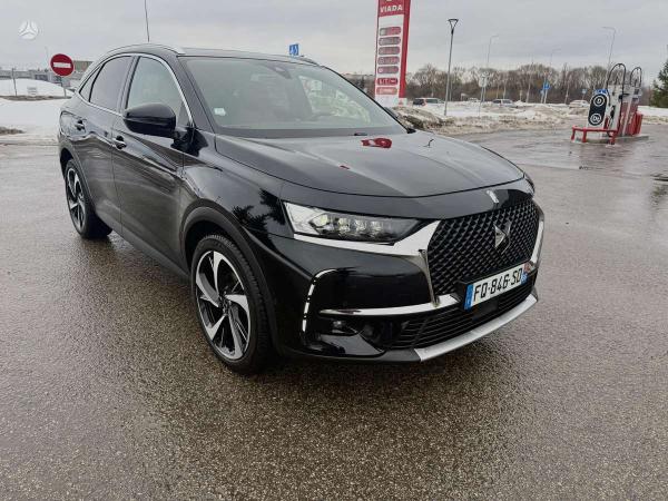 Melns Citroen DS7 Crossback 2020 Tauragė, ar dzinēja tilpumu 2.00 L un nobraukumu 250 tūkst. km par 15900 €, foto 2 vietnē AUTOMOTO.COM.LV