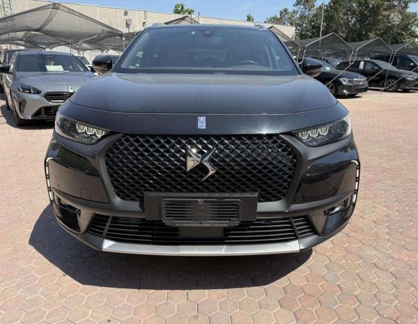 Melns Citroen DS7 Crossback 2020 Šauļi, ar dzinēja tilpumu 2.00 L un nobraukumu 230 tūkst. km par 15700 €, foto 2 vietnē AUTOMOTO.COM.LV