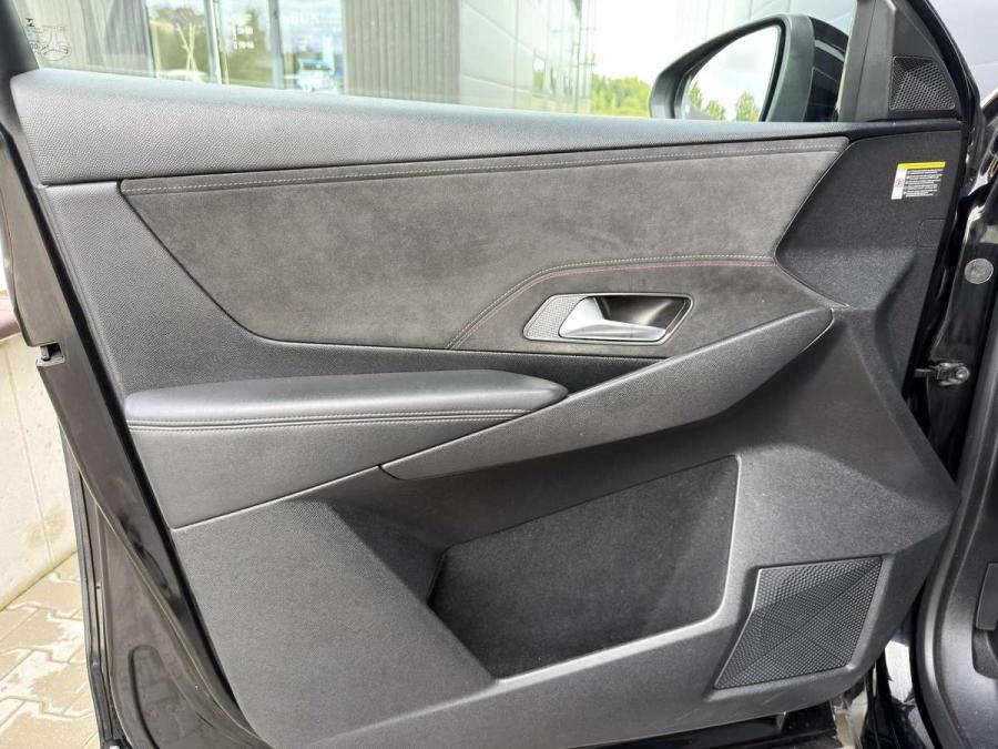 Melns Citroen DS7 Crossback 2020 Šauļi, ar dzinēja tilpumu 1.50 L un nobraukumu 212 tūkst. km par 13890 €, foto 12 vietnē AUTOMOTO.COM.LV