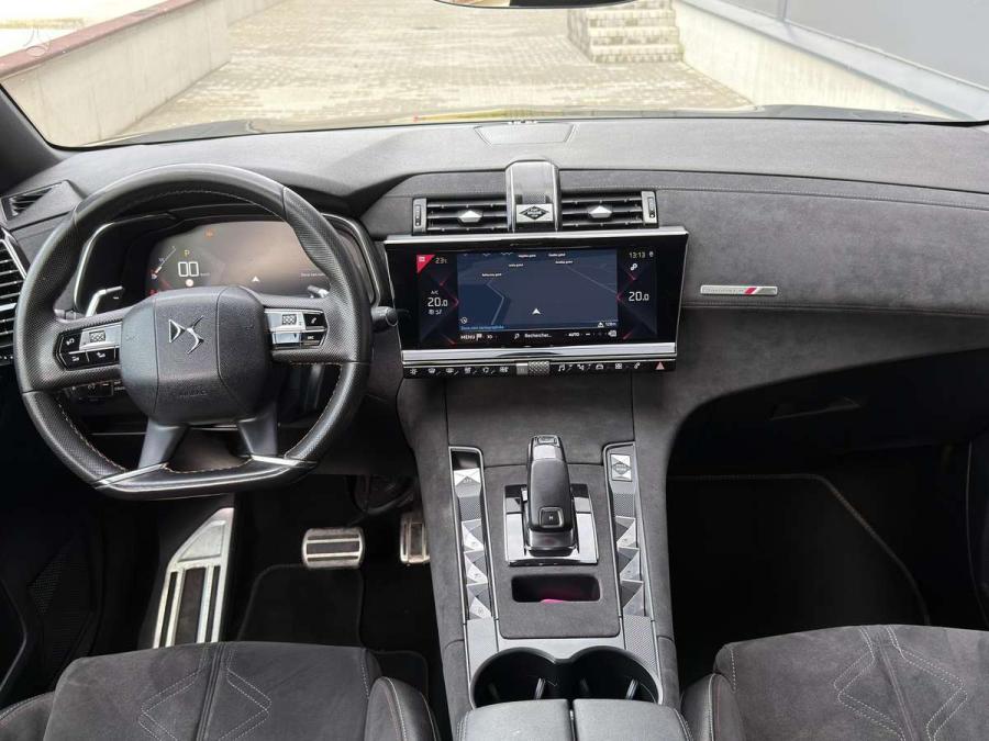 Melns Citroen DS7 Crossback 2020 Šauļi, ar dzinēja tilpumu 1.50 L un nobraukumu 212 tūkst. km par 13890 €, foto 23 vietnē AUTOMOTO.COM.LV
