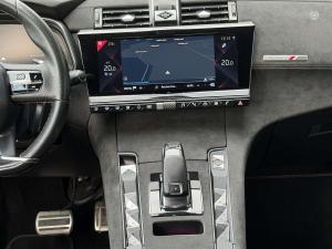 Melns Citroen DS7 Crossback 2020 Šauļi, ar dzinēja tilpumu 1.50 L un nobraukumu 212 tūkst. km par 13890 €, foto 24 vietnē AUTOMOTO.COM.LV