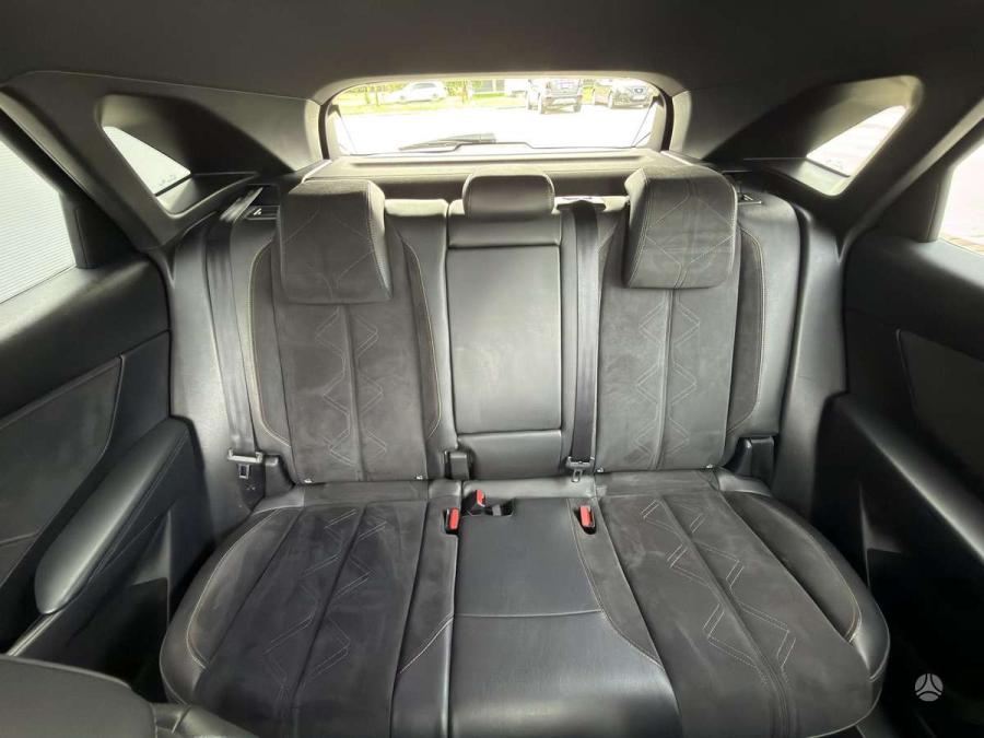 Melns Citroen DS7 Crossback 2020 Šauļi, ar dzinēja tilpumu 1.50 L un nobraukumu 212 tūkst. km par 13890 €, foto 33 vietnē AUTOMOTO.COM.LV