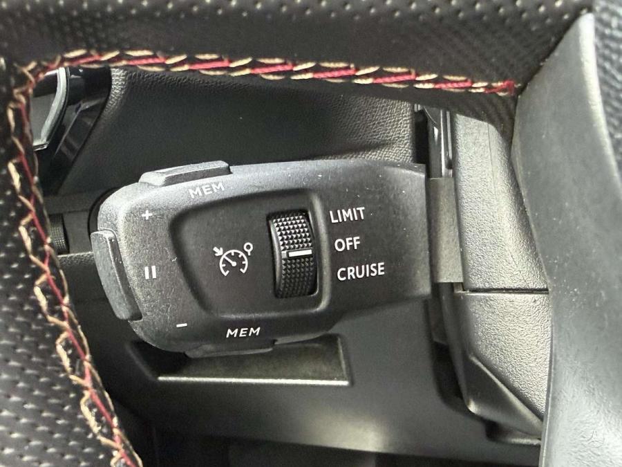 Melns Citroen DS7 Crossback 2020 Šauļi, ar dzinēja tilpumu 1.50 L un nobraukumu 212 tūkst. km par 13890 €, foto 35 vietnē AUTOMOTO.COM.LV
