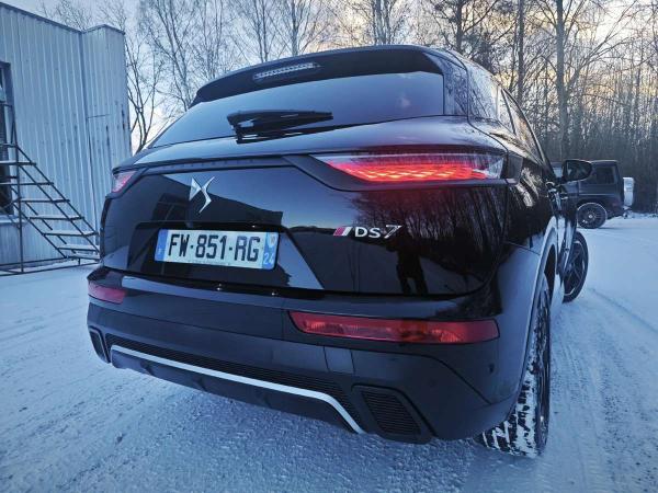 Melns Citroen DS7 Crossback 2021 Panevēža, ar dzinēja tilpumu 1.50 L un nobraukumu 265 tūkst. km par 12700 €, foto 7 vietnē AUTOMOTO.COM.LV