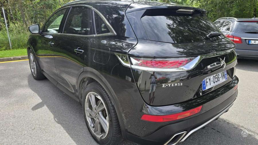 Melns Citroen DS7 Crossback 2021 Kauņa, ar dzinēja tilpumu 1.60 L un nobraukumu 195 tūkst. km par 18200 €, foto 14 vietnē AUTOMOTO.COM.LV