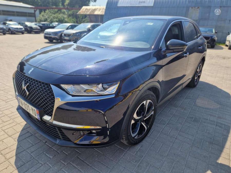 Black Citroen DS7 Crossback 2021 in Kaunas, with an engine capacity of 1.20 L and mileage of 187 thousand km for 12900 €, photo 1 on AUTOMOTO.COM.LV