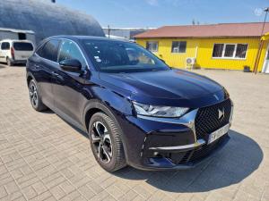 Black Citroen DS7 Crossback 2021 in Kaunas, with an engine capacity of 1.20 L and mileage of 187 thousand km for 12900 €, photo 3 on AUTOMOTO.COM.LV
