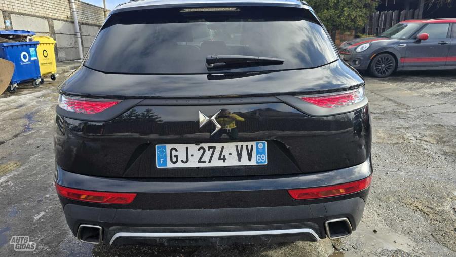 Melns Citroen DS7 Crossback 2022 Kauņa, ar dzinēja tilpumu 1.60 L un nobraukumu 161 tūkst. km par 19600 €, foto 7 vietnē AUTOMOTO.COM.LV