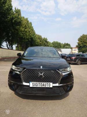 Melns Citroen DS7 Crossback 2022 Tauragė, ar dzinēja tilpumu 1.50 L un nobraukumu 147 tūkst. km par 17545 €, foto 4 vietnē AUTOMOTO.COM.LV