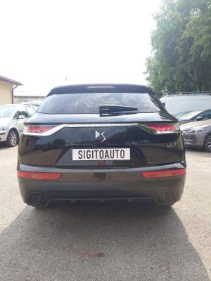 Melns Citroen DS7 Crossback 2022 Tauragė, ar dzinēja tilpumu 1.50 L un nobraukumu 147 tūkst. km par 17545 €, foto 7 vietnē AUTOMOTO.COM.LV