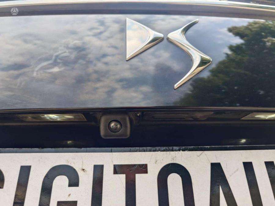 Melns Citroen DS7 Crossback 2022 Tauragė, ar dzinēja tilpumu 1.50 L un nobraukumu 147 tūkst. km par 17545 €, foto 11 vietnē AUTOMOTO.COM.LV