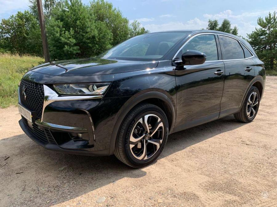 Black Citroen DS7 Crossback 2022 in Vilnius, with an engine capacity of 1.50 L and mileage of 147 thousand km for 16819 €, photo 7 on AUTOMOTO.COM.LV