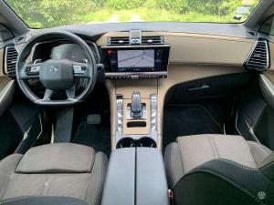 Black Citroen DS7 Crossback 2022 in Vilnius, with an engine capacity of 1.50 L and mileage of 147 thousand km for 16819 €, photo 13 on AUTOMOTO.COM.LV