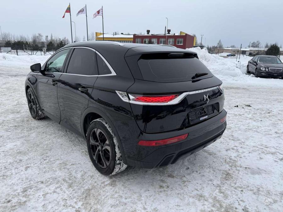 Blue Citroen DS7 Crossback 2018 in Telschi, with an engine capacity of 1.50 L and mileage of 150 thousand km for 12500 €, photo 5 on AUTOMOTO.COM.LV