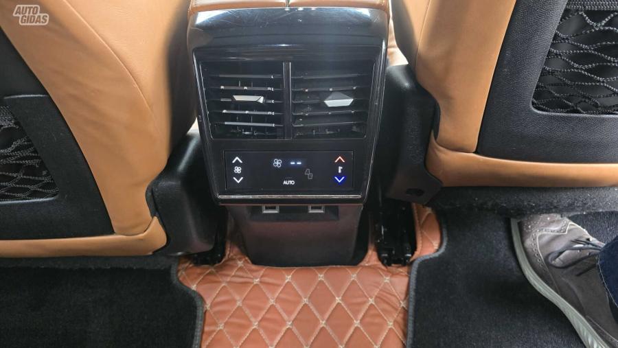 Zils Citroen DS7 Crossback 2019 Kauņa, ar dzinēja tilpumu 2.00 L un nobraukumu 167 tūkst. km par 18800 €, foto 28 vietnē AUTOMOTO.COM.LV