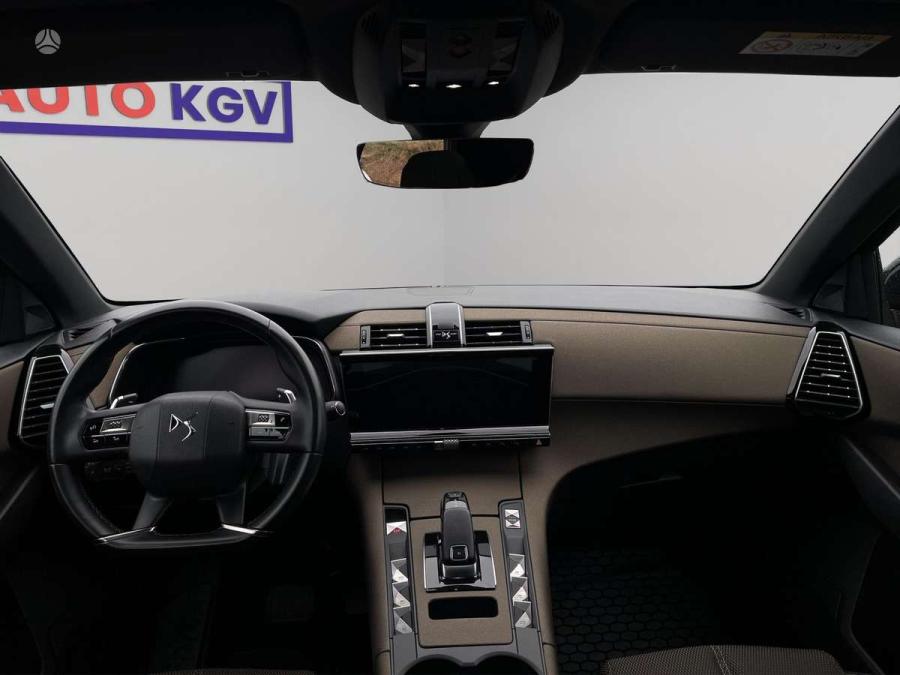 Brown Citroen DS7 Crossback 2019 in Vilnius, with an engine capacity of 2.00 L and mileage of 144 thousand km for 16699 €, photo 15 on AUTOMOTO.COM.LV