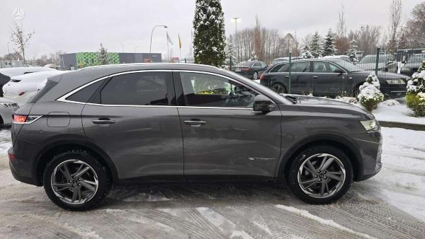 Grey Citroen DS7 Crossback 2018 in Kaunas, with an engine capacity of 2.00 L and mileage of 232 thousand km for 16200 €, photo 5 on AUTOMOTO.COM.LV
