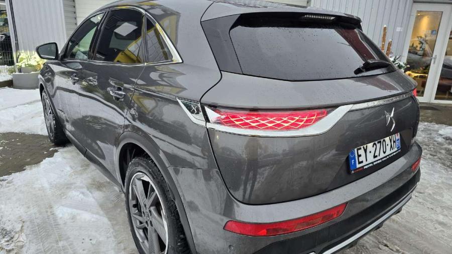 Pelēks Citroen DS7 Crossback 2018 Kauņa, ar dzinēja tilpumu 2.00 L un nobraukumu 232 tūkst. km par 16200 €, foto 12 vietnē AUTOMOTO.COM.LV