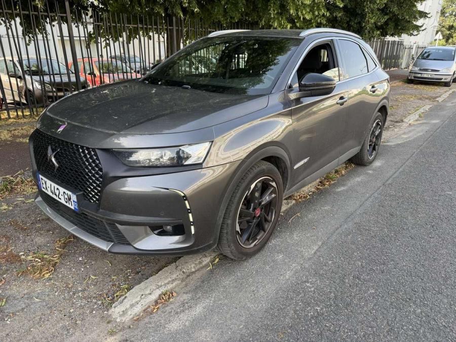 Серый Ситроен DS7 Crossback 2018 в Таураге, объемом двигателя 1.60 л и пробегом 155 тыс. км за 13900 €, фото 1 на AUTOMOTO.COM.LV