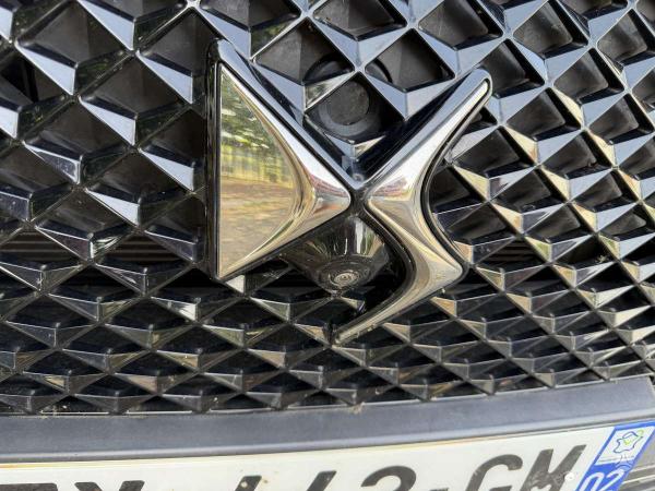 Grey Citroen DS7 Crossback 2018 in Taurage, with an engine capacity of 1.60 L and mileage of 155 thousand km for 13900 €, photo 3 on AUTOMOTO.COM.LV