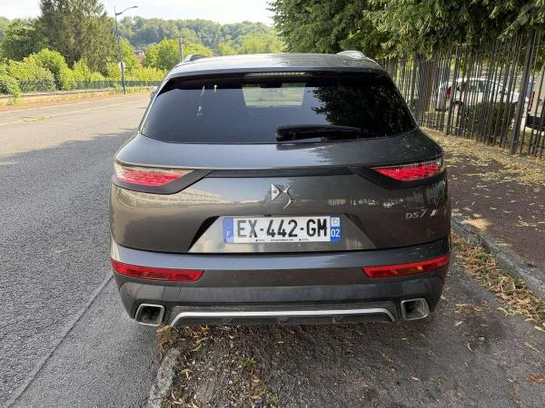 Grey Citroen DS7 Crossback 2018 in Taurage, with an engine capacity of 1.60 L and mileage of 155 thousand km for 13900 €, photo 7 on AUTOMOTO.COM.LV