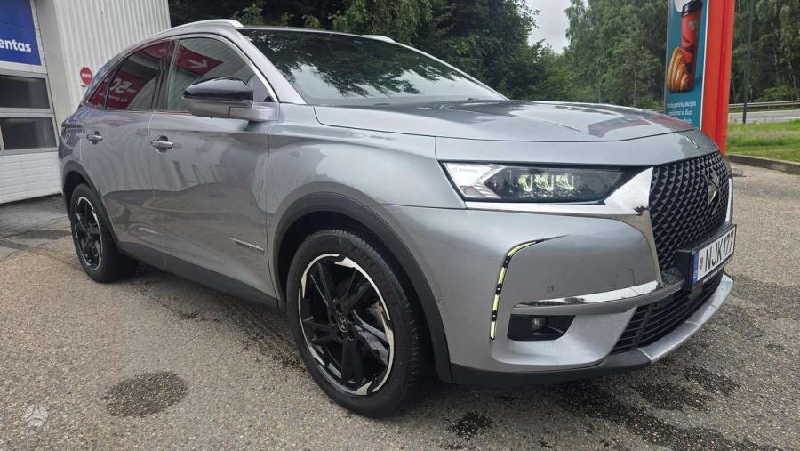Grey Citroen DS7 Crossback 2018 in Kaunas, with an engine capacity of 2.00 L and mileage of 160 thousand km for 17700 €, photo 4 on AUTOMOTO.COM.LV