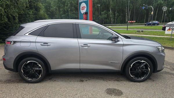 Pelēks Citroen DS7 Crossback 2018 Kauņa, ar dzinēja tilpumu 2.00 L un nobraukumu 160 tūkst. km par 17700 €, foto 5 vietnē AUTOMOTO.COM.LV