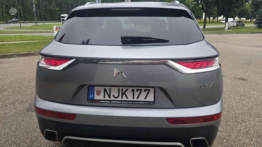 Grey Citroen DS7 Crossback 2018 in Kaunas, with an engine capacity of 2.00 L and mileage of 160 thousand km for 17700 €, photo 8 on AUTOMOTO.COM.LV