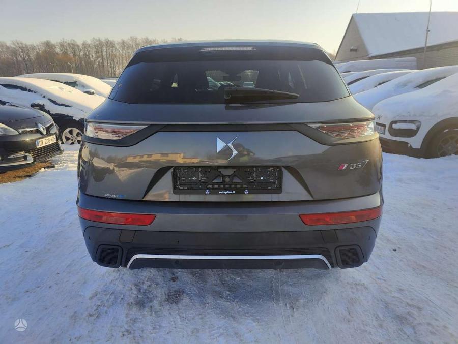 Grey Citroen DS7 Crossback 2020 in Taurage, with an engine capacity of 1.50 L and mileage of 124 thousand km for 15200 €, photo 6 on AUTOMOTO.COM.LV