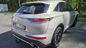 Grey Citroen DS7 Crossback 2020 in Kaunas, with an engine capacity of 1.60 L and mileage of 181 thousand km for 18800 €, photo 7 on AUTOMOTO.COM.LV
