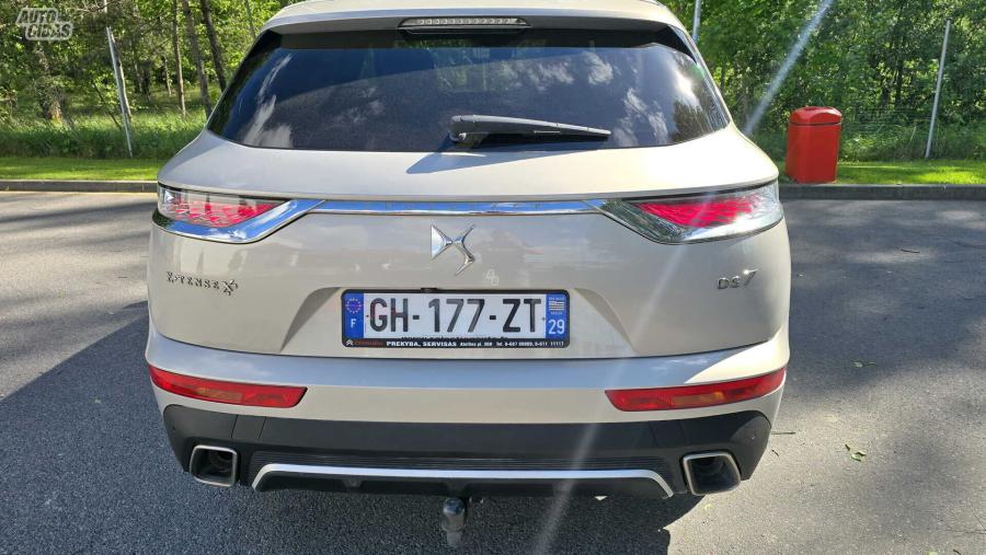 Grey Citroen DS7 Crossback 2020 in Kaunas, with an engine capacity of 1.60 L and mileage of 181 thousand km for 18800 €, photo 8 on AUTOMOTO.COM.LV