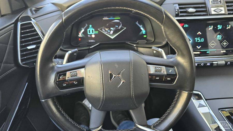 Grey Citroen DS7 Crossback 2020 in Kaunas, with an engine capacity of 1.60 L and mileage of 181 thousand km for 18800 €, photo 21 on AUTOMOTO.COM.LV