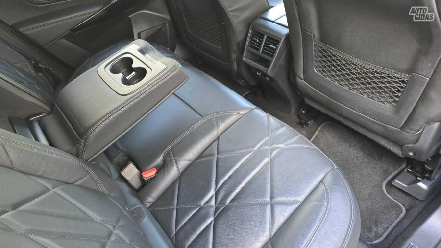 Grey Citroen DS7 Crossback 2020 in Kaunas, with an engine capacity of 1.60 L and mileage of 181 thousand km for 18800 €, photo 31 on AUTOMOTO.COM.LV