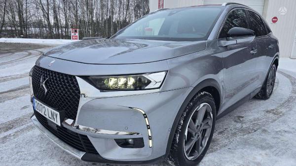 Серый Ситроен DS7 Crossback 2021 в Каунас, объемом двигателя 1.60 л и пробегом 191 тыс. км за 20200 €, фото 1 на AUTOMOTO.COM.LV