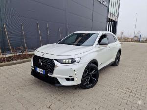 White Citroen DS7 Crossback 2018 in Vilnius, with an engine capacity of 2.00 L and mileage of 204 thousand km for 19400 €, photo  on AUTOMOTO.COM.LV