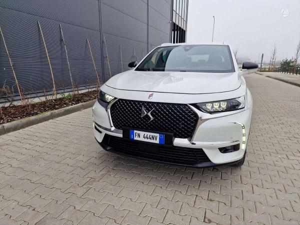 Balts Citroen DS7 Crossback 2018 Viļņa, ar dzinēja tilpumu 2.00 L un nobraukumu 204 tūkst. km par 19400 €, foto 2 vietnē AUTOMOTO.COM.LV